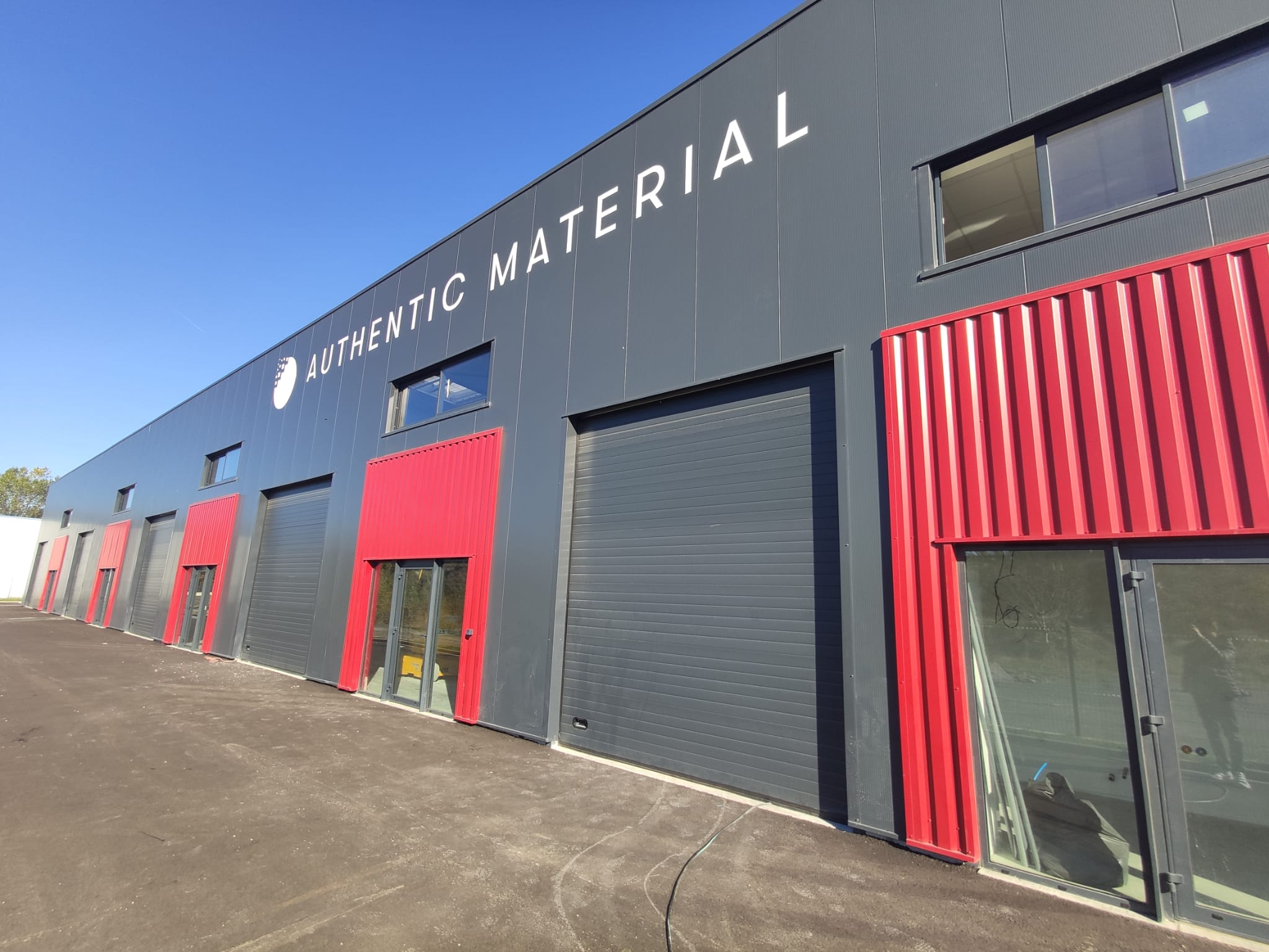 Authentic Material s’installe dans son usine pilote - Authentic Material